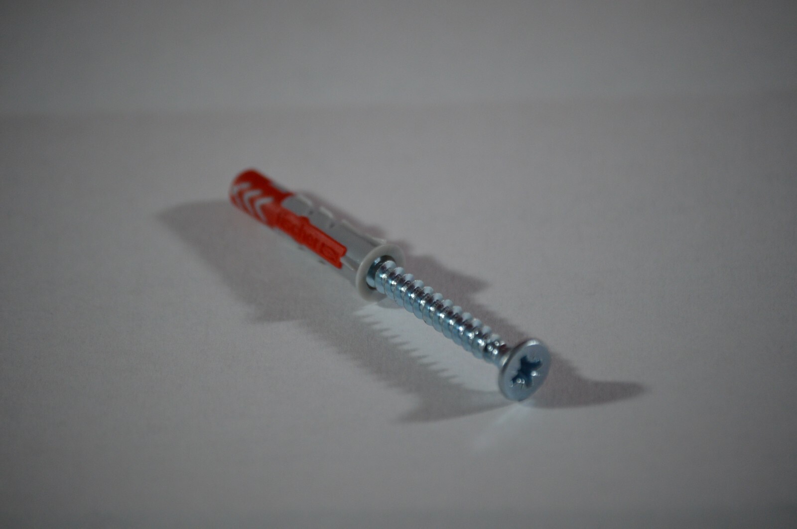 10 X Rawl Plug Fischer Duopower 6x30mm Universal Nylon With Screw Good ...