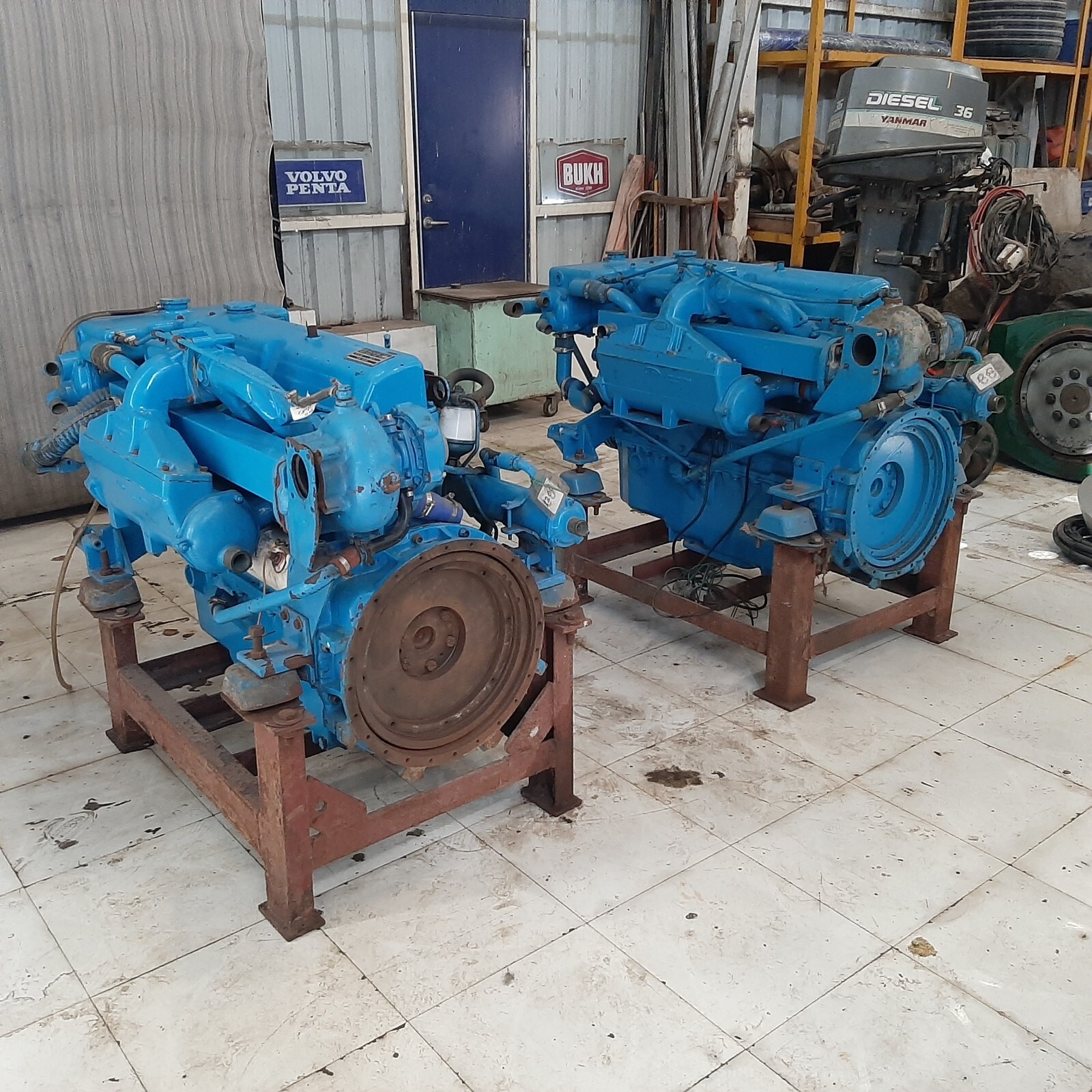 Ford 2728T inboard diesels Pair Used good taken from ship lifeboats ...