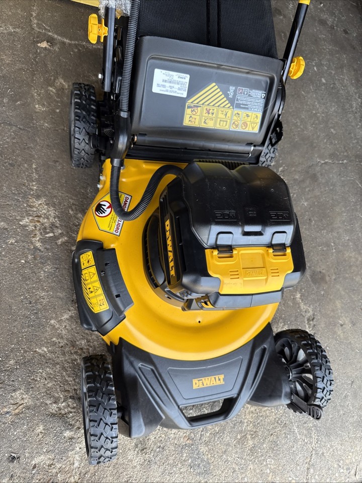 DEWALT 21.5in. 20V MAX Push Mower DCMWP233U2 - Tool only- read ...