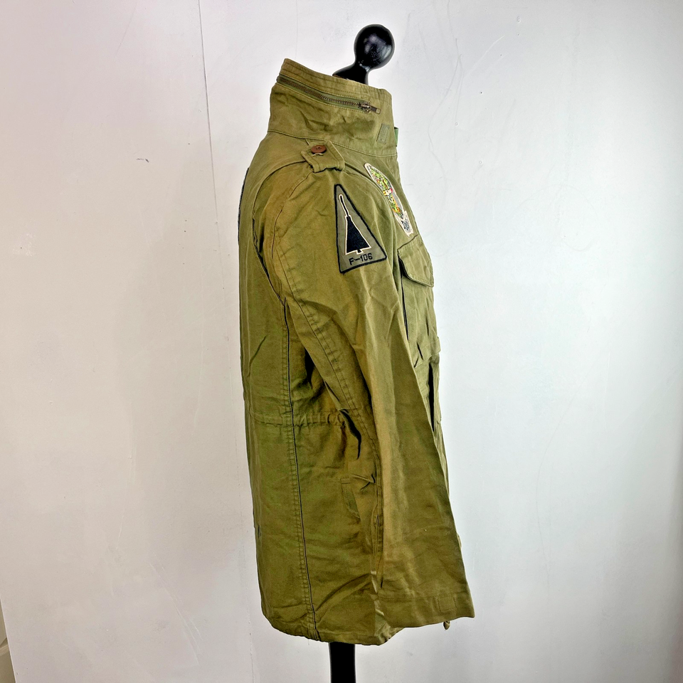 US Air Force Reproduction Vietnam War Mens Military Jacket & Badges OG ...