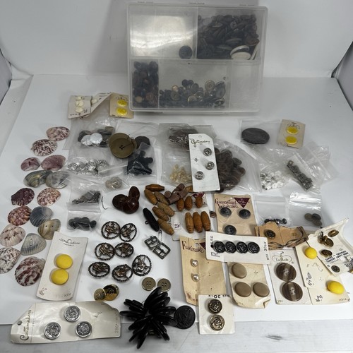 VTG Button Lot Bundle Toggles Military Stud Shell Large Silver Gold ...