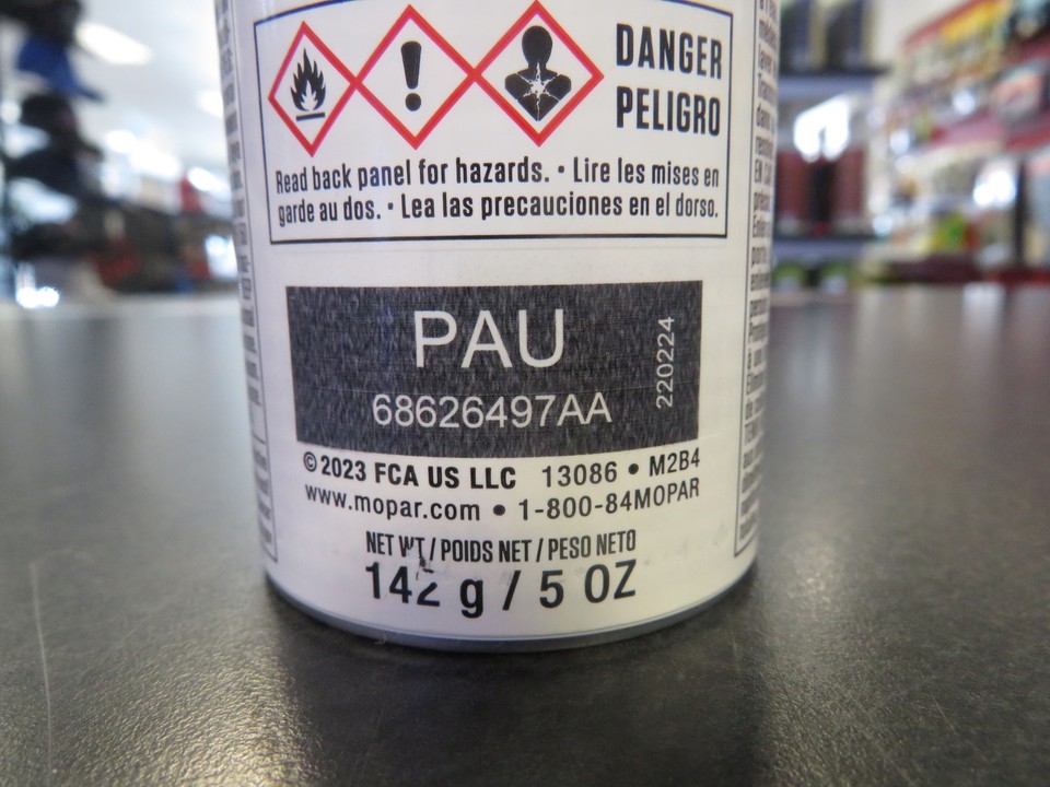 DODGE RAM CHRYSLER JEEP Granite Crystal Metallic (PAU) Touch Up Spray ...