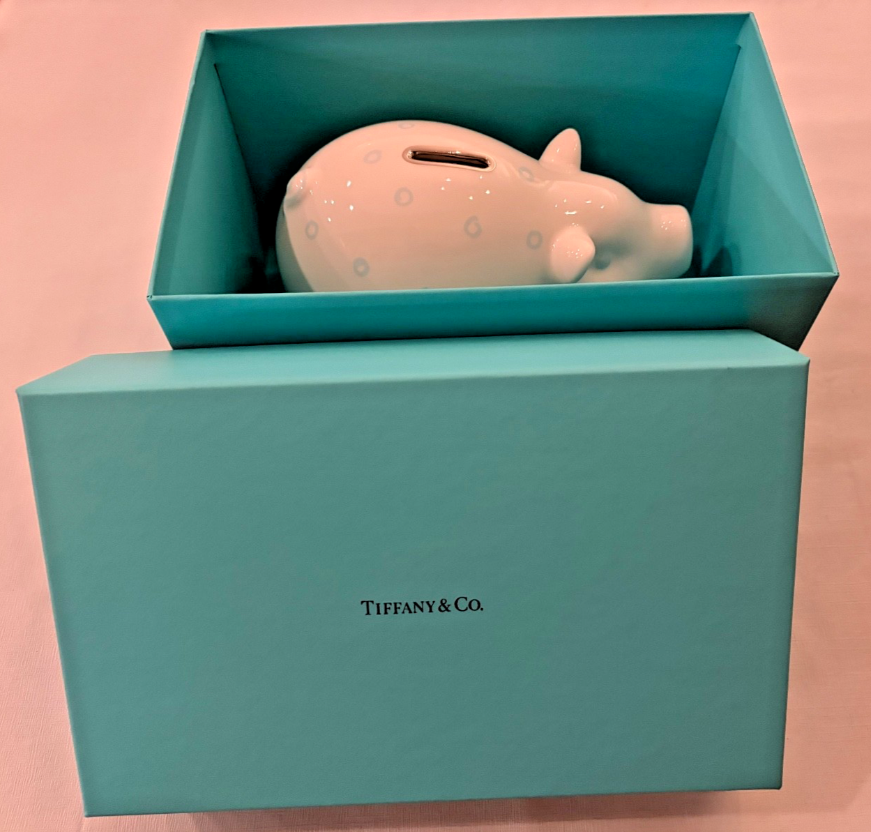 New - Tiffany & Co. Small White and Blue Circle Pig Ceramic 9" Coin ...