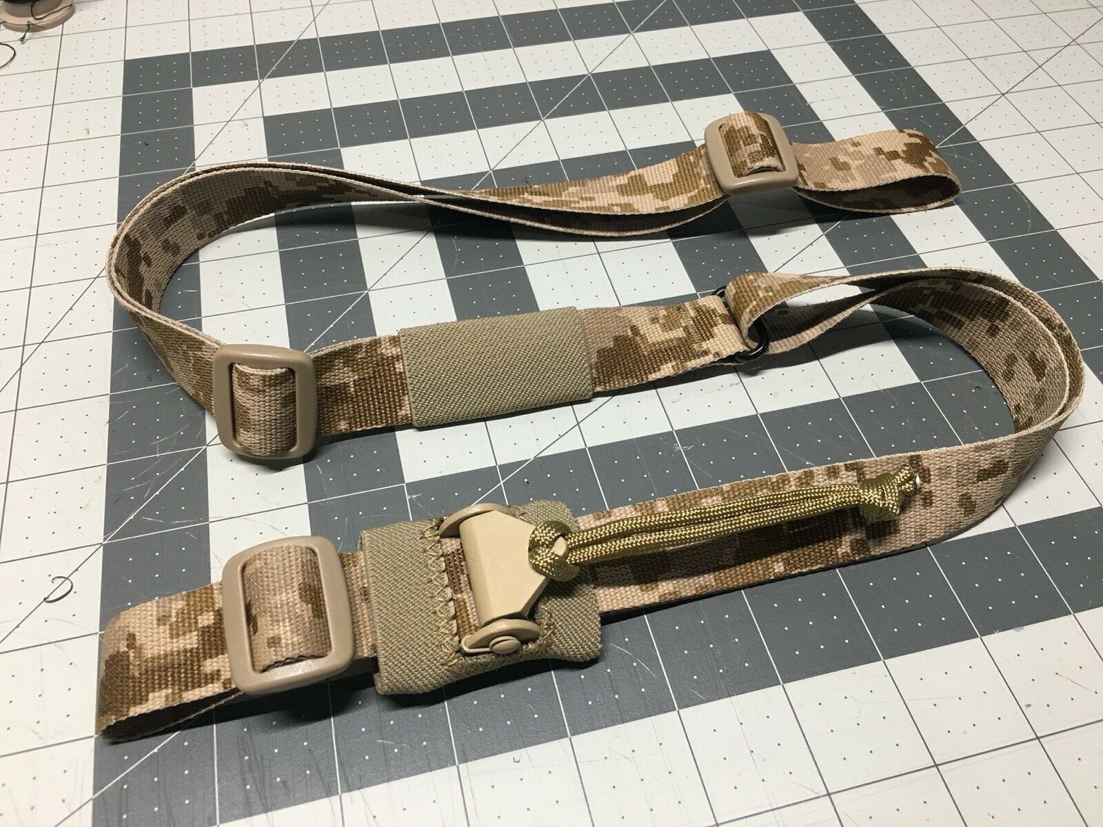 LIVESOUTSIDE AOR1 MARPAT Desert Sling Mask Tactical Camo Quick Adjust ...