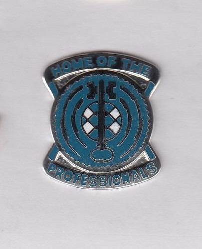 701st MILITARY INTELLIGENCE BRIGADE MI crest DUI badge c/b G-23 | eBay