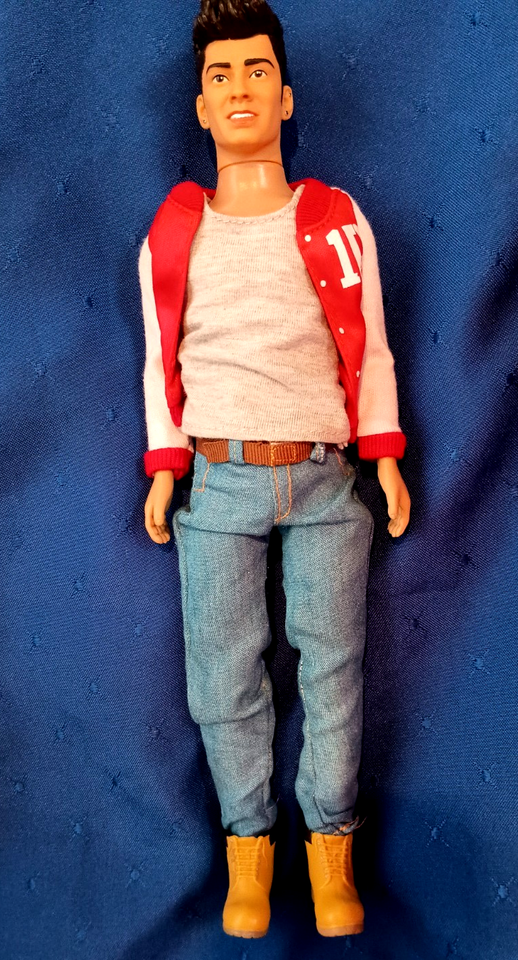 2011 One Direction Zayn Malik & Niall Horan Dolls (x2) | eBay Australia