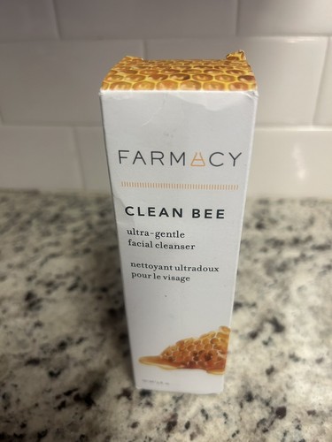 NIB New FARMACY CLEAN BEE Gentle FACIAL CLEANSER Full Size 5 fl oz Face ...