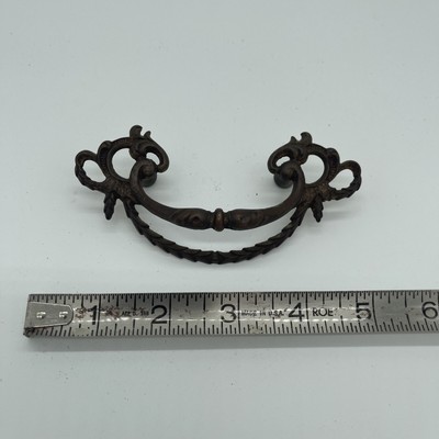 Drawer Pulls - Swing Handles Drawer