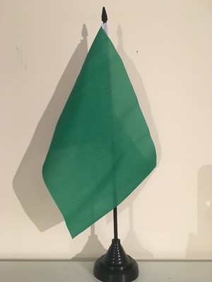 GREEN TABLE FLAG 9" X 6" 22.5cm x 15cm flags | eBay UK