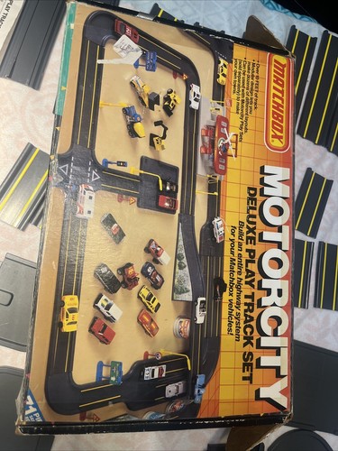 Vintage 1987 Matchbox Motorcity Deluxe Play Track Set # 1403 Read ...