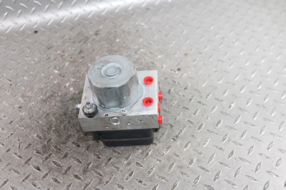 14-16 Corvette C7 ABS Anti Lock Brake System Pump Unit Module Unit ...