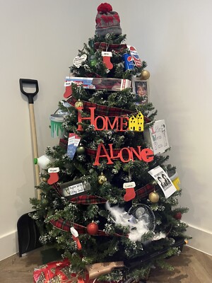 One Of A Kind Home Alone Themed christmas tree decorations. | eBay UK