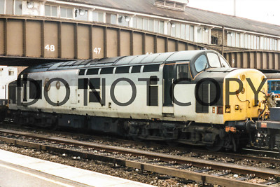 UK DIESEL TRAIN RAILWAY PHOTOGRAPH OF CLASS 37 37603 LOCO. RM37-1489 ...
