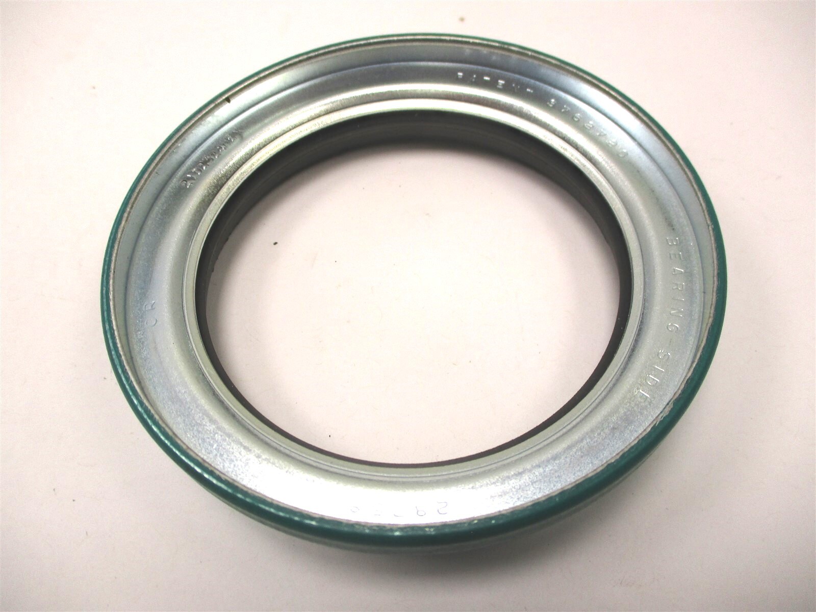 3833576C1 NEW INTERNATIONAL WHEEL SEAL 529261 28758 370150A | eBay