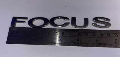 2005 2011 GENUINE FORD FOCUS MK 2 MK2 CHROME PLASTIC REAR LETTERS BADGE ...