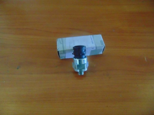 Brand New Genuine Mercedes Valve Pressure Switch - 374/375/384 ...