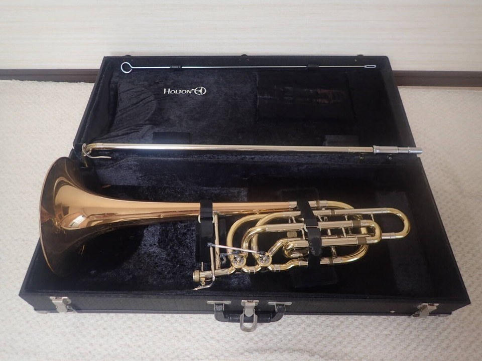 Holton Bass Trombone TR181 | eBay