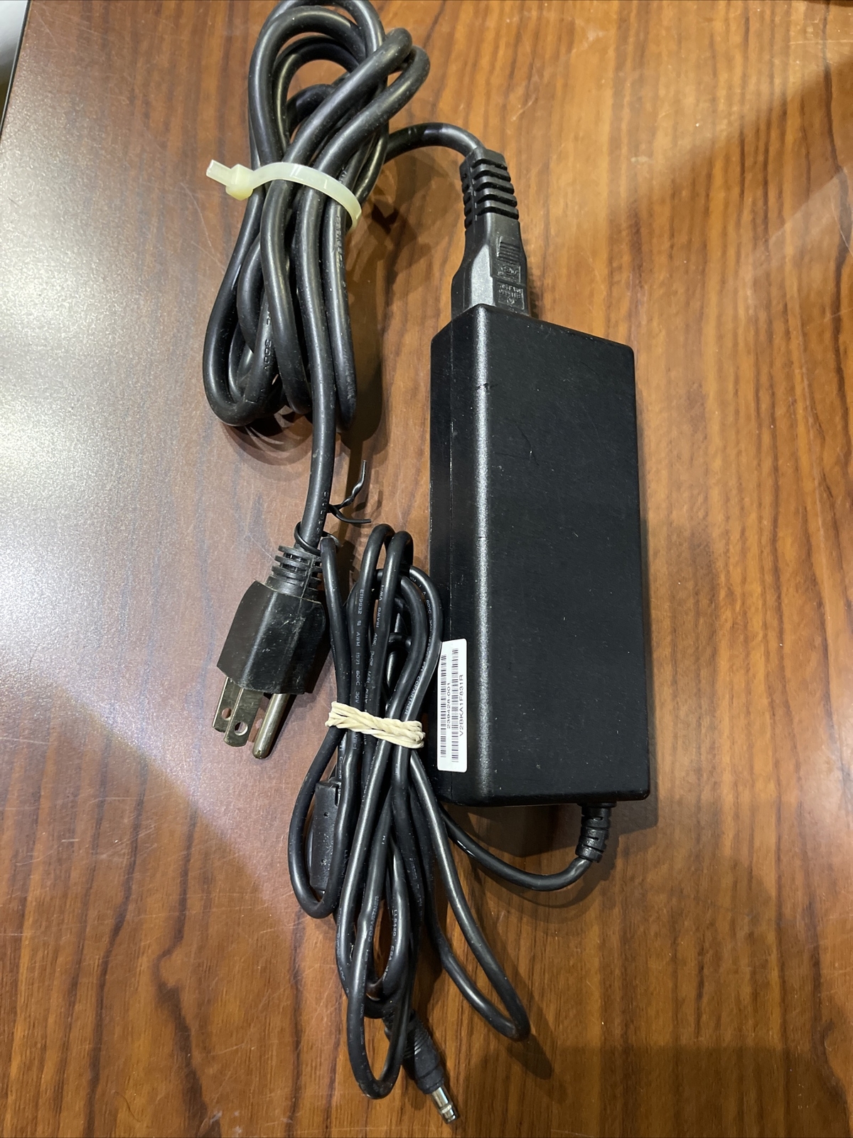 Genuine Original Compaq Series PPP012L Laptop AC Adapter Power Cord ...