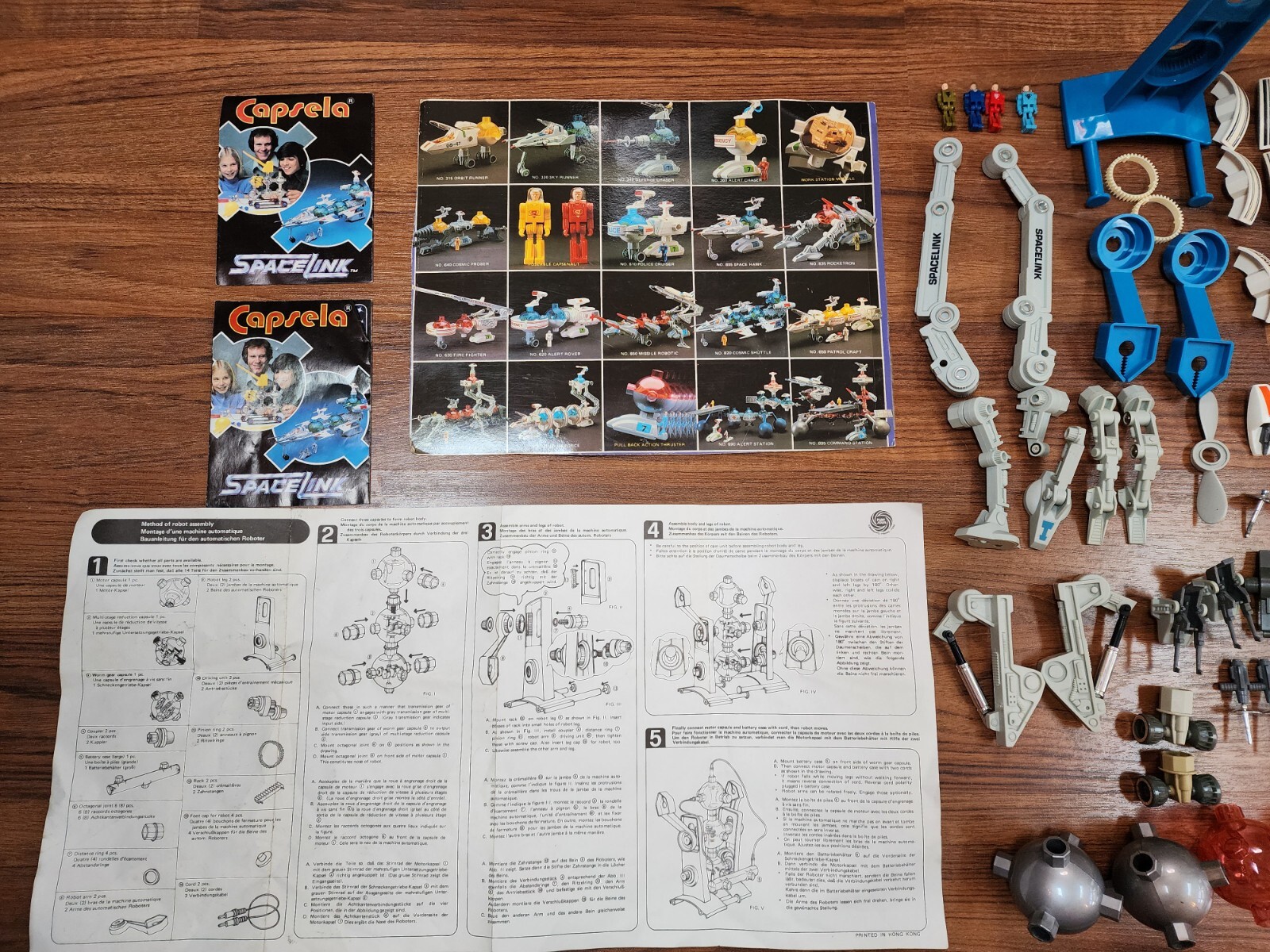 Capsela Spacelink Lot + Minifigures | eBay