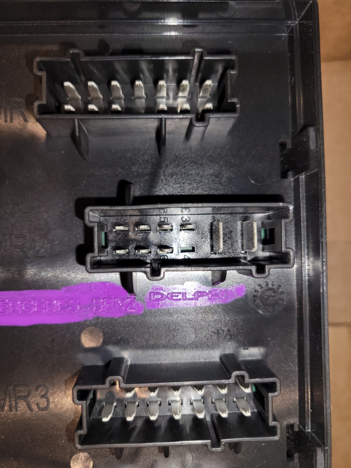 2006-2009 MERCEDES W164 W251 GL450 ML350 ML550 R350 FRONT RELAY ENGINE ...