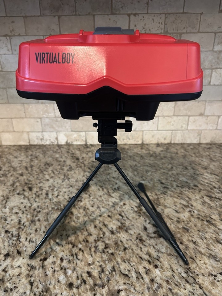 Nintendo Virtual Boy Console in Blockbuster Carry Case TESTED READ ...
