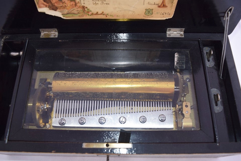 Antique 1886 music box Jacot 10 melodies large wood case recently ...