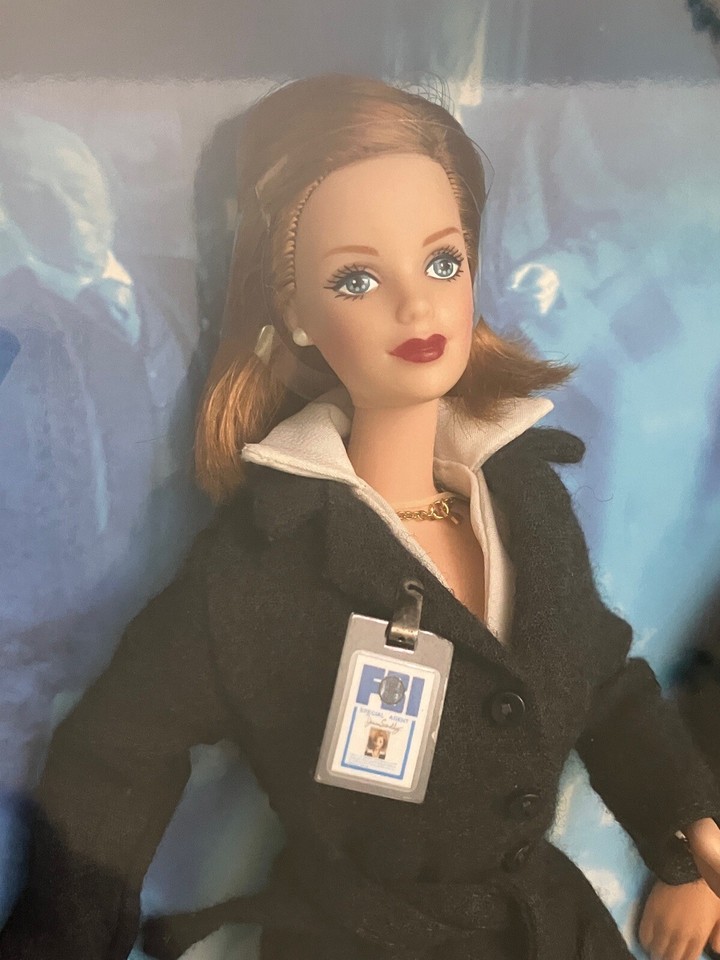 “X-Files” Agents Dana Scully & Fox Mulder, Barbie Ken Doll Set (style 1 ...