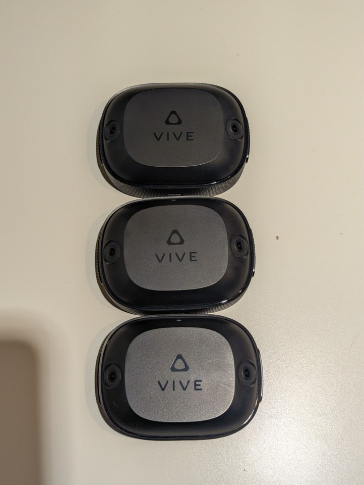 VIVE Ultimate Tracker 3+1 Kit w/rebuff reality straps, box and game key ...