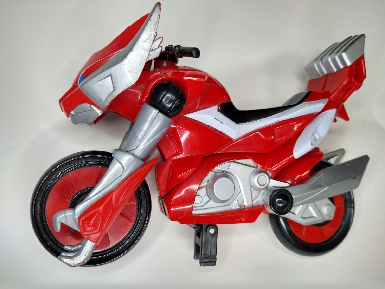 Power Rangers Jungle Fury Red Ranger Bike