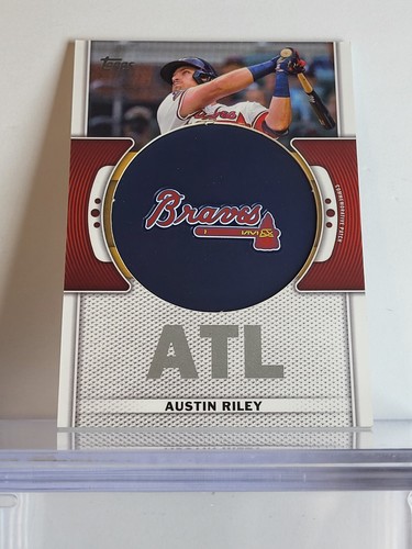 2023 Topps Austin Riley Team Logo Patch #TLP-ARI | eBay
