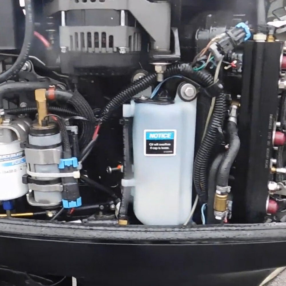 1200-8M0063190 833069T9 Oil Tank Assembly For Mercury Outboard Optimax ...