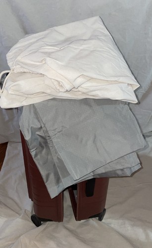 NWOT Monos Carry Pro Plus Suitcase w/TSA-Approved Lock + Duster Bag ...