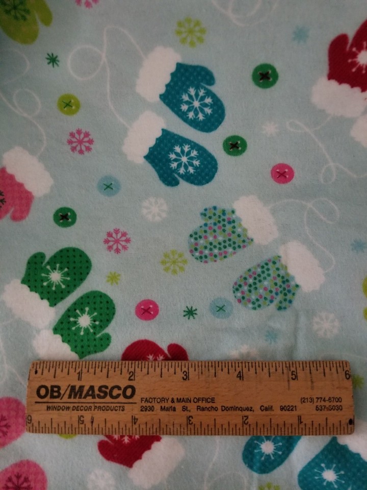 Mittens and Snowflakes Cotton Flannel Fabric Joann 52" X 42" | eBay