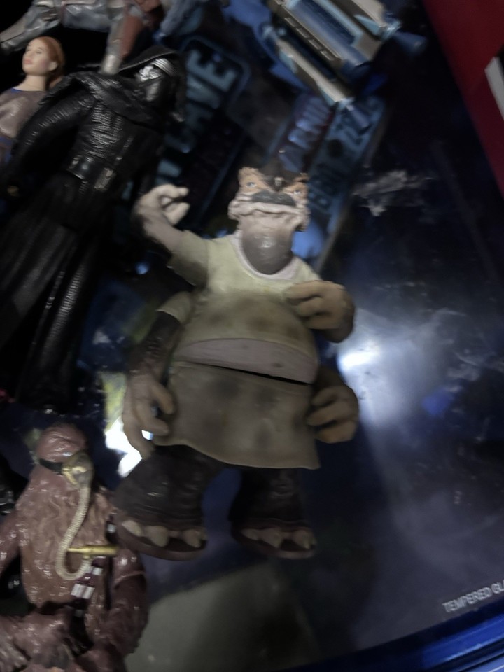 33 X Star Wars Action Figures Job Lot Loved Bundle Plus random ...