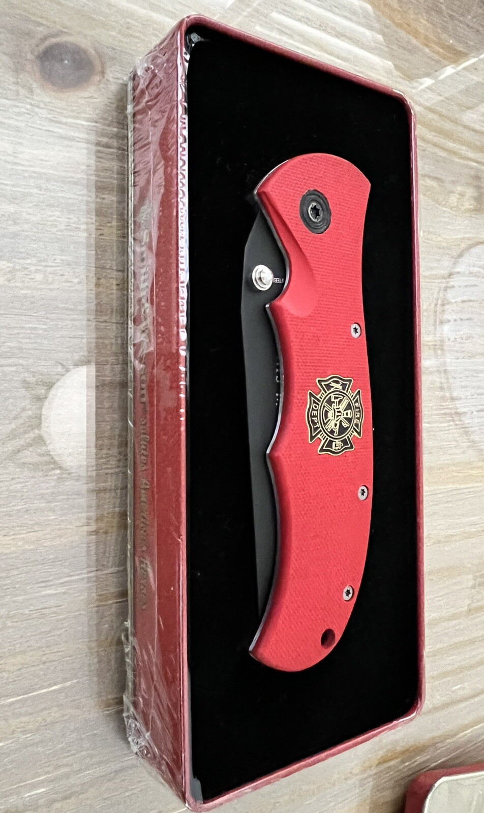 SMITH & WESSON Knife Bullseye Firefighter Fireman w/Tin | eBay