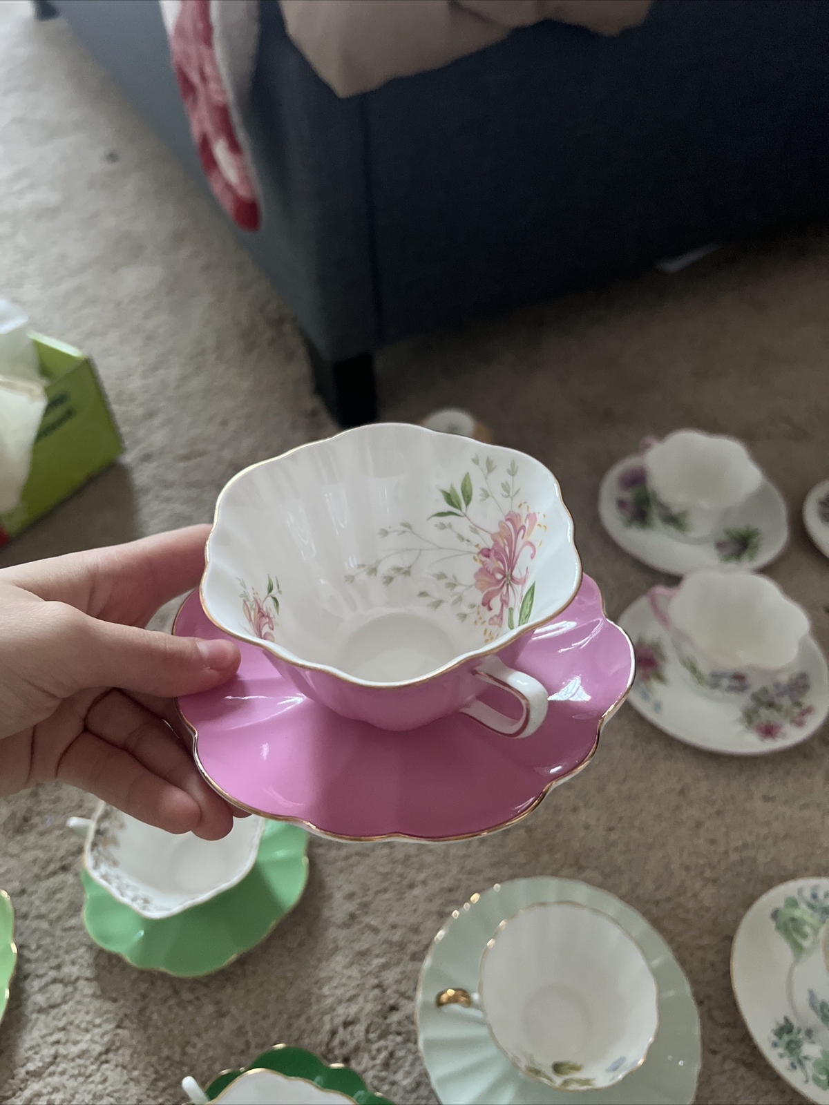 RARE SHELLY ENGLAND TEA CUPS AND SAUCERS FINE BONE CHINA ANTIQUE SET OF ...
