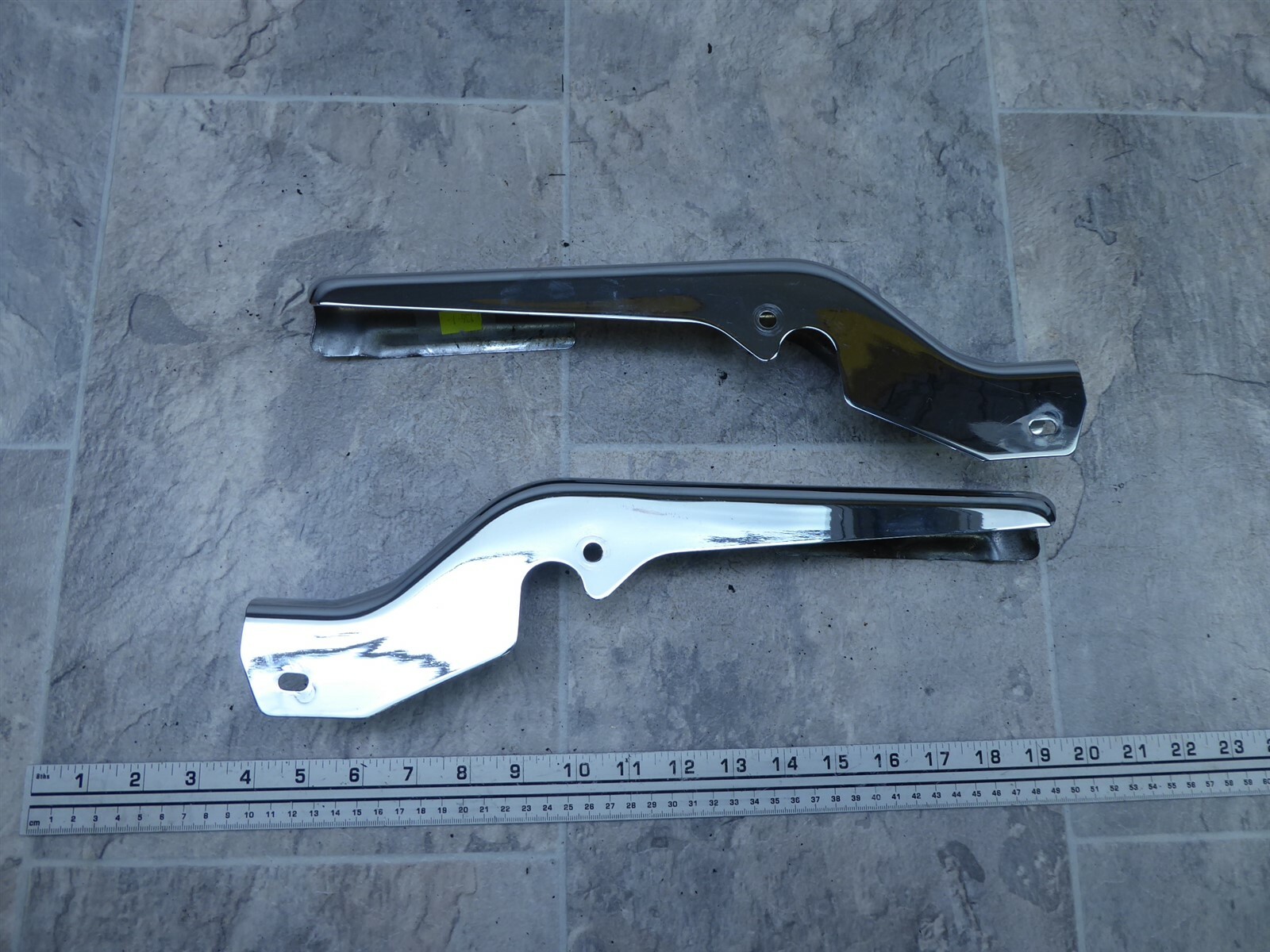 97 Harley FLHTCUI Electra Glide S136-1. chrome rear fender struts ...