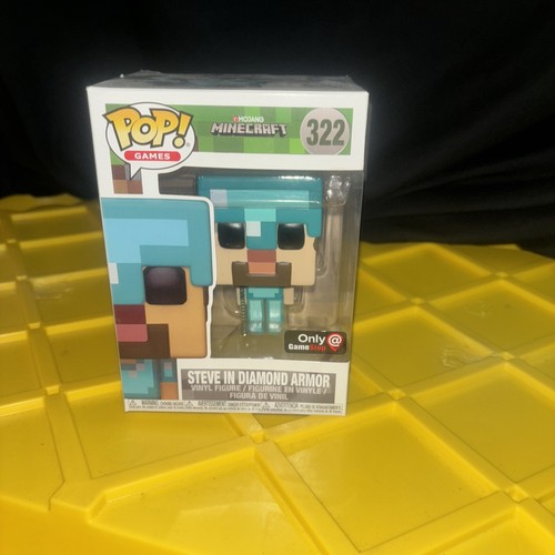 Funko Pop! Vinyl: Minecraft - Steve (w/ Diamond Armor) (Blue ...