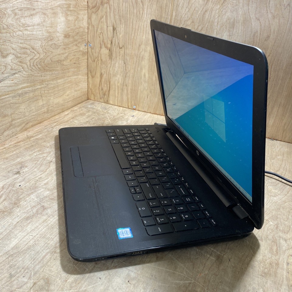 HP TPN-C125 Laptop i5-7200U@2.5 / 8GB / 240GB SSD / W10H / BAD BATT ...