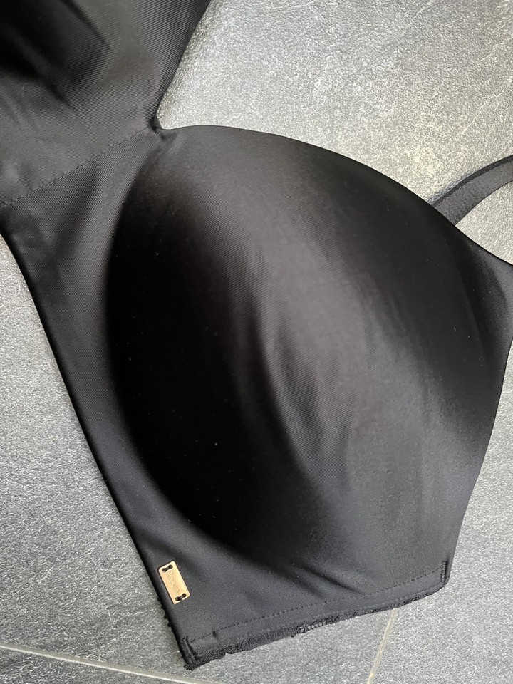 NEW Marks and Spencer Rosie non wired plunge bra size 38B | eBay UK