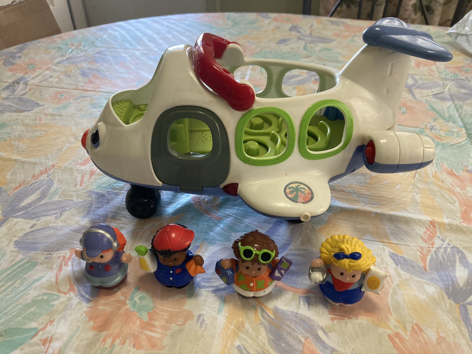 2005 Talking Fisher Price/Mattel Little People Airplane Pilot ...