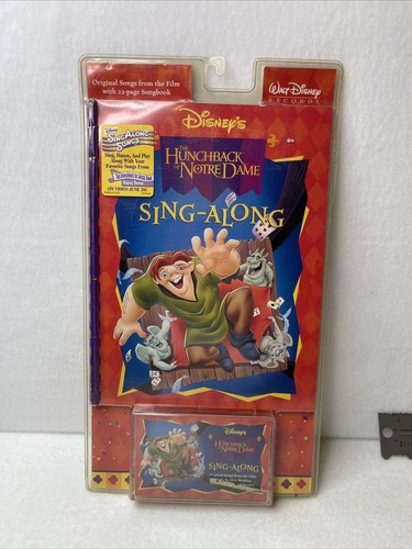Disney Hunchback of Notre Dame Read Along and Sing Along Cassette & 22 ...
