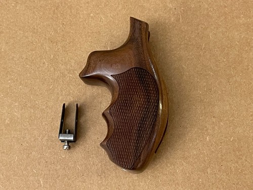 Hogue Checkered Pau Ferro Finger Groove Grips for S&W J-FRAME, ROUND ...