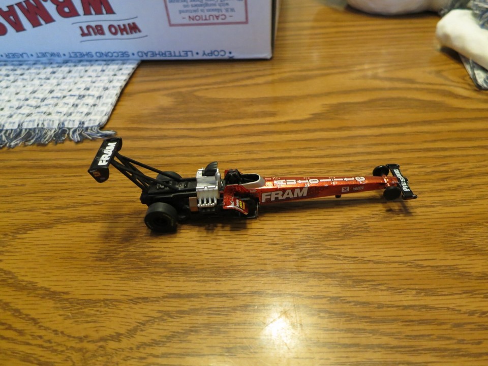 AW AUTOWORLD HO FRAM AUTOLITE RED CHROME TOP FUEL DRAGSTER NICE RUNNING ...