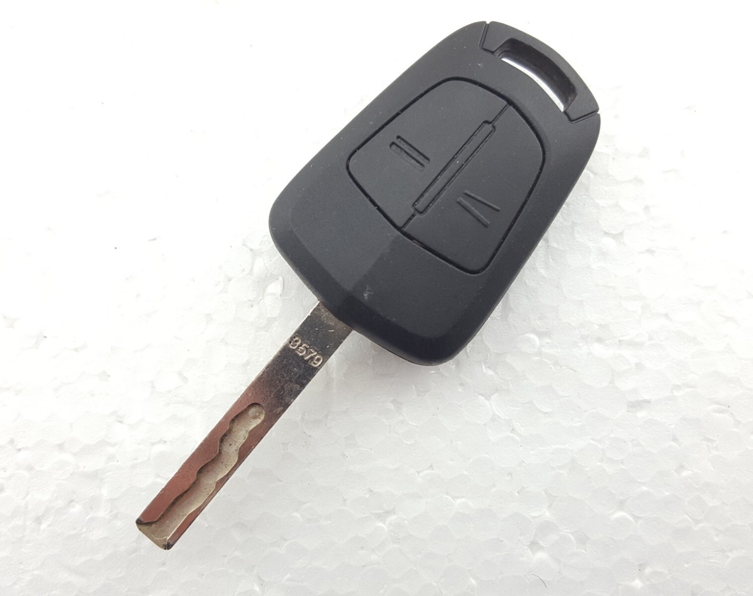 VAUXHALL CORSA D, ZAFIRA, Etc. 2 Button Remote Key Fob - 13.387.371 ...