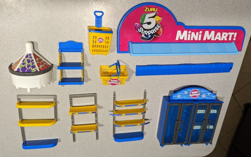 Zuru 5 Surprise Mini Brands Mini Mart Toy Store Random Pieces ...