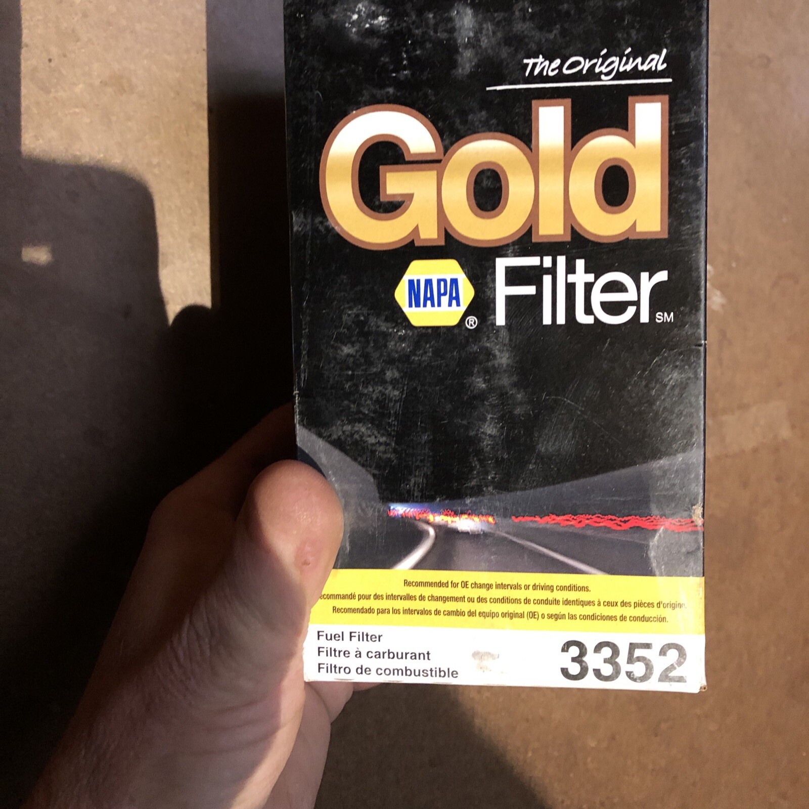 WIX 33352 - Fuel filter cross reference