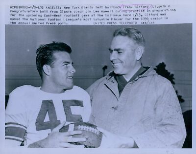 1957 Frank Gifford NY Giants & Coach Jim Lee Howell Wire Photo | eBay