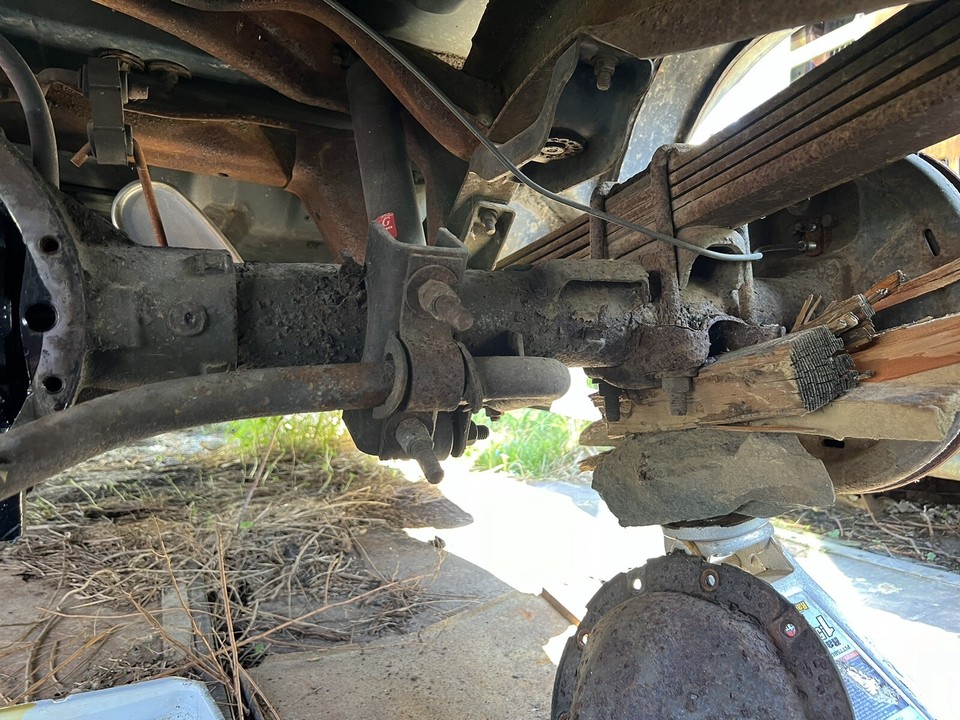 1992-1999 Chevy Tahoe Suburban Rear Axle 3.42 LSD 10 Bolt 6 Lug Rear ...