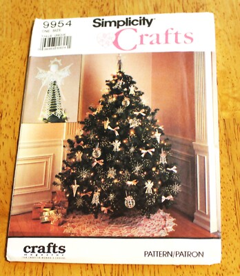 Simplicity - PATTERN #9954 HOLIDAY TREE CROCHET TOPPER, SKIRT,ORNAMENTS ...